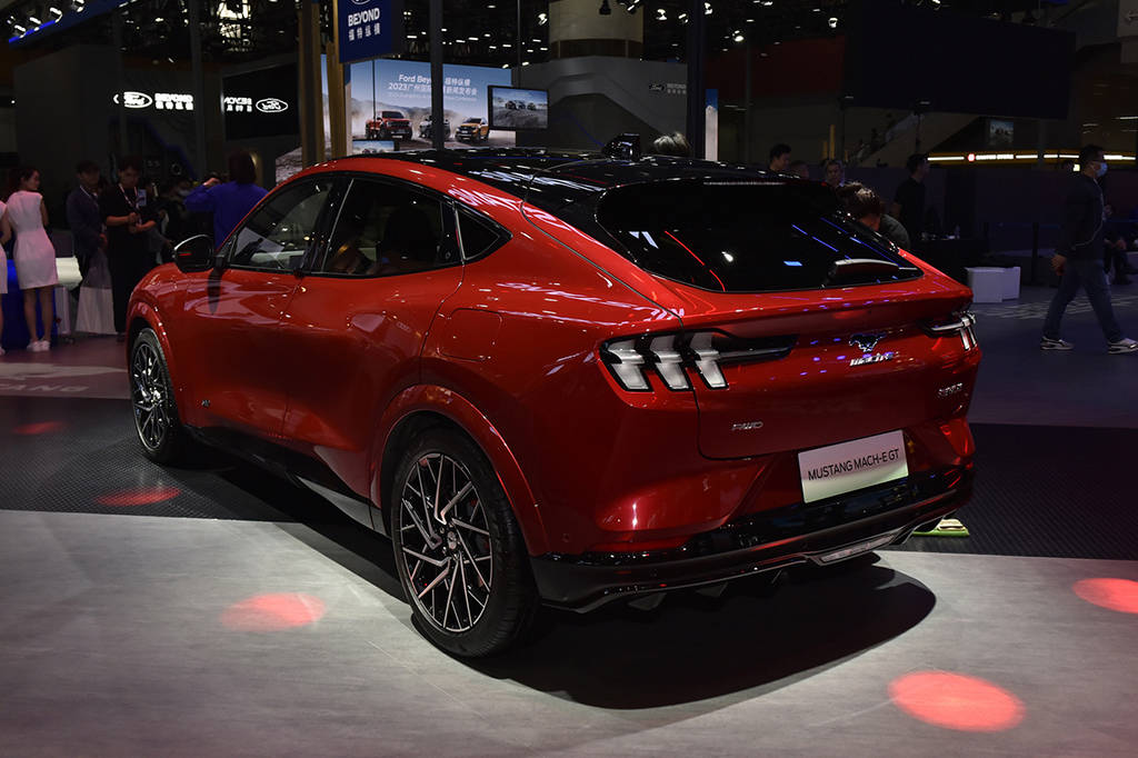 争当“最靓的仔” 新上市的高颜值纯电SUV推荐_搜狐汽车_搜狐网