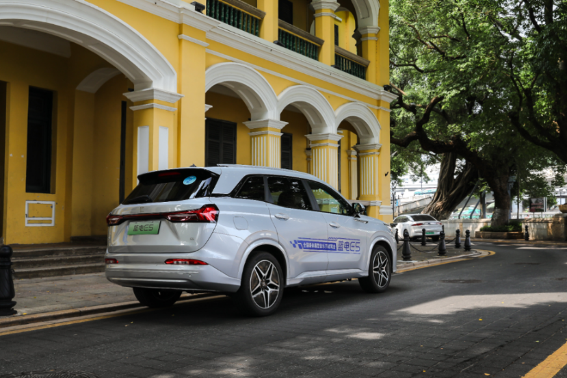 买车省、空间大、油耗低！欧尚Z6 iDD对比蓝电E5_搜狐汽车_搜狐网