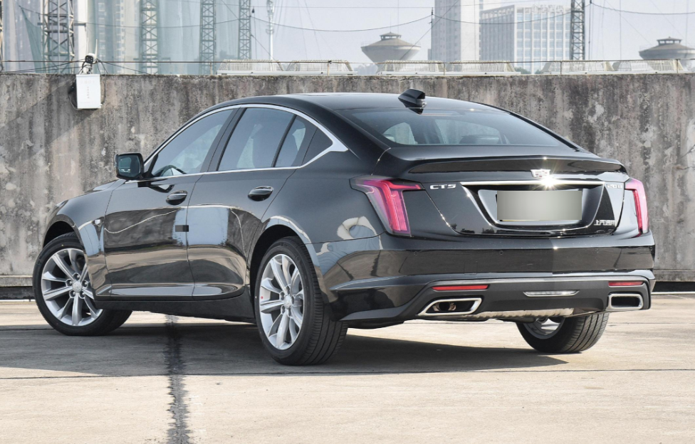 指导价28.97万起，定位中型车，2024款凯迪拉克CT5值吗_搜狐汽车_搜狐网