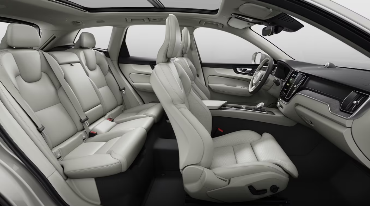 手握40万买豪华SUV！沃尔沃XC60与路虎揽胜极光L谁更出色？_搜狐汽车_搜狐网