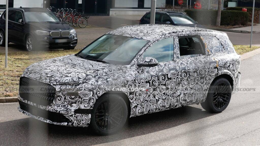 大尺寸性能旗舰SUV 奥迪SQ9谍照首曝_搜狐汽车_搜狐网