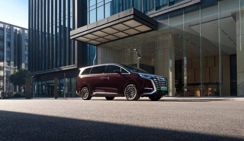 MPV销冠再进化，2024款腾势D9上市，起售价33.98万_搜狐汽车_搜狐网