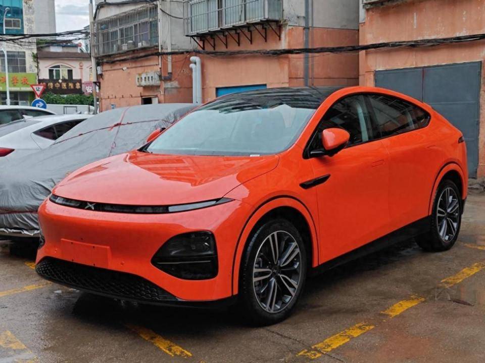 价格战再升级！全系800V的小鹏G6 18.99万起，比亚迪宋L能否接招？_搜狐汽车_搜狐网