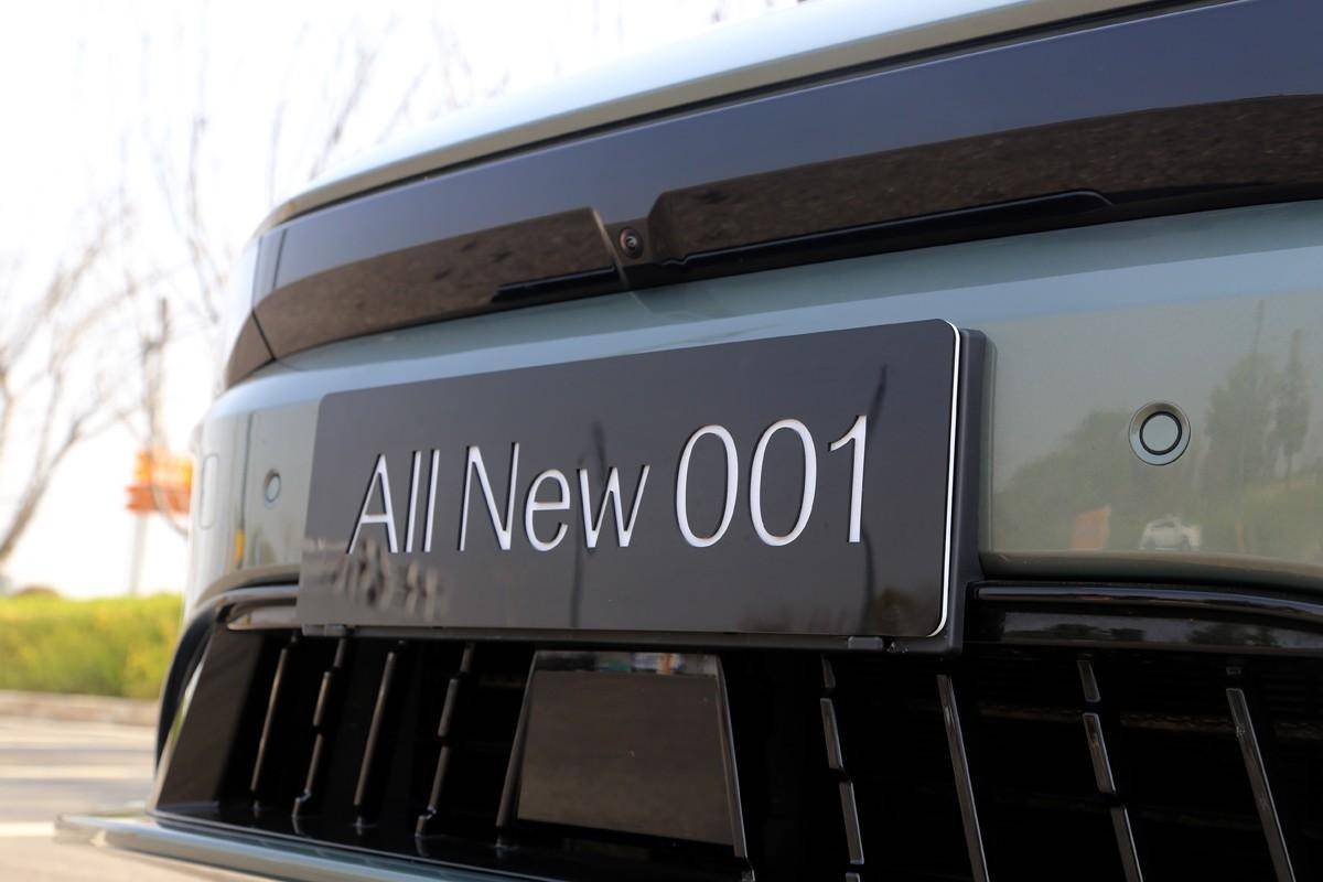 只在看不见的地方做“加法”她担得起“All NEW 001”的名号吗？_搜狐汽车_搜狐网