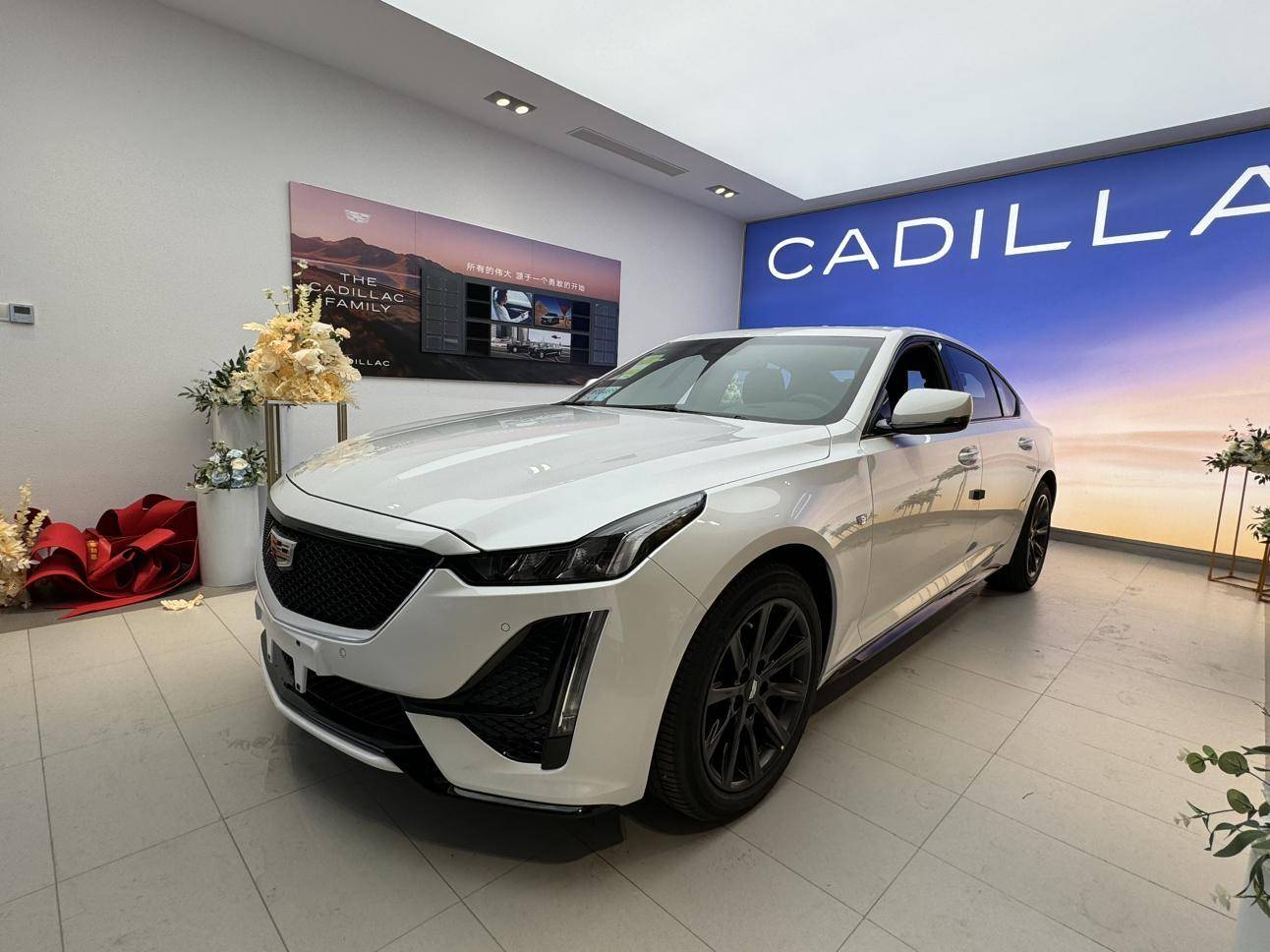 豪车中的“价格屠夫”！凯迪拉克CT5下探到21.47万，值得入手吗？_搜狐汽车_搜狐网