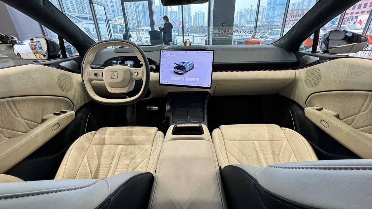 国货大战，小米SU7对比极氪007，20万级到底选谁_搜狐汽车_搜狐网