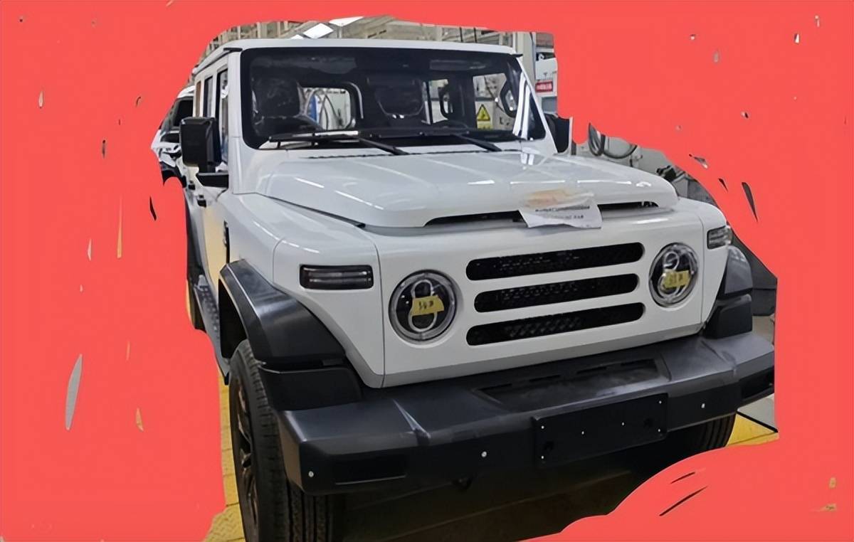 北汽制造212最新实车曝光，搭载2.0T+8AT，现款起售价不足10万元_搜狐汽车_搜狐网