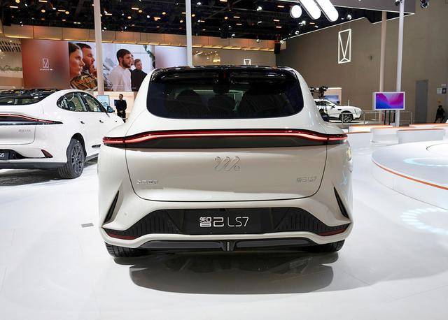智己LS7 Max上市，配备两颗激光雷达，售价33.98-35.98万元_搜狐汽车_搜狐网