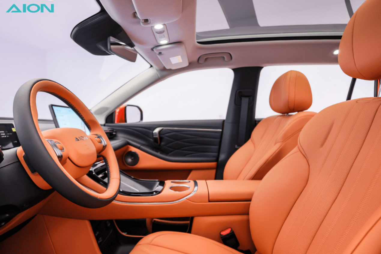 纯电中型SUV续航750km ，第二代AION V车门首开_搜狐汽车_搜狐网