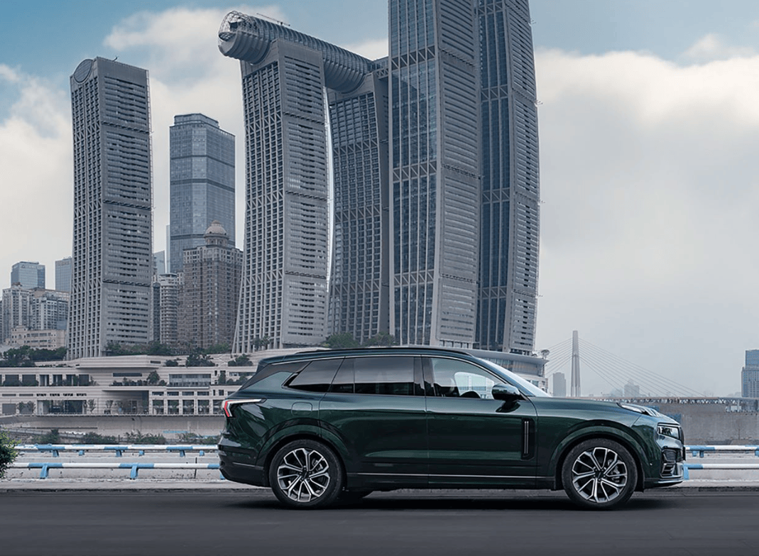 舒适与激情并存，亲身试驾：感受领克新09EM-P的独到品质_搜狐汽车_搜狐网