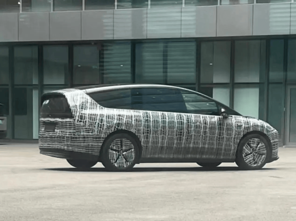 理想旗下纯电SUV曝光，憋了几个月就出了个MEGA改款？_搜狐汽车_搜狐网