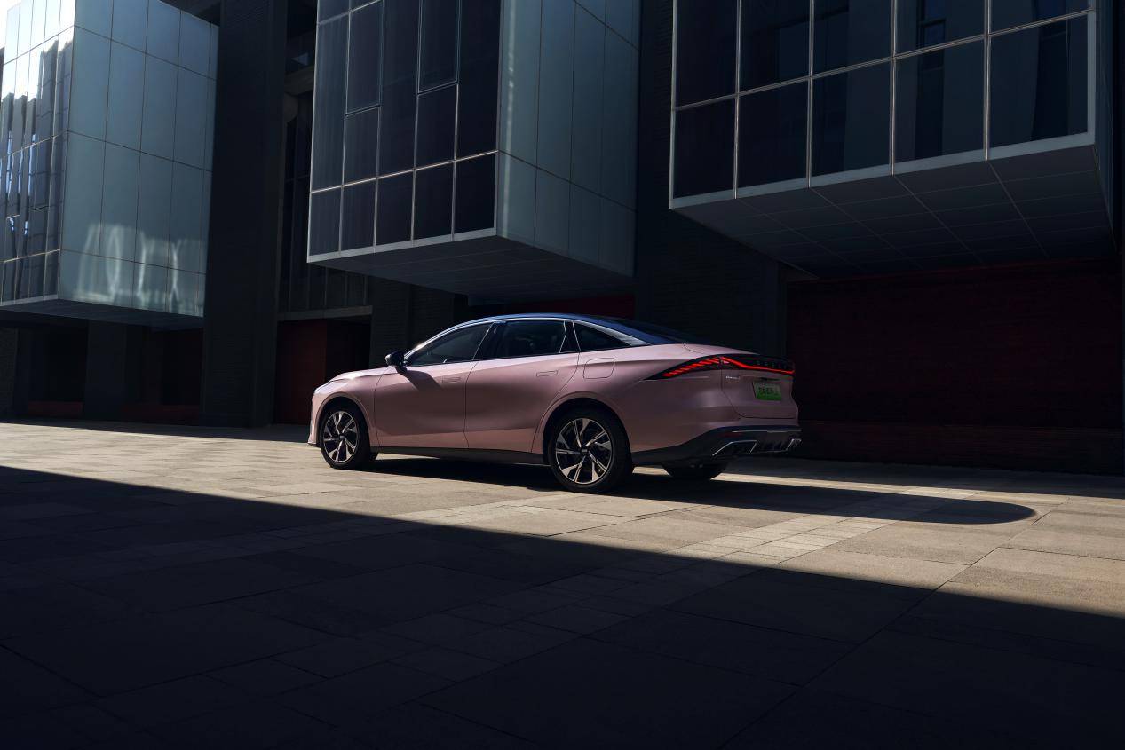 银河L6创想版只要12.98w，此时不入手更待何时_搜狐汽车_搜狐网