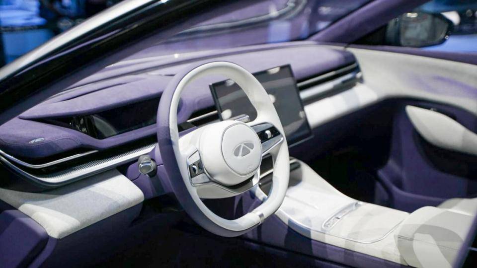 换设计师了？奇瑞风云E05全球首秀，颜值很高！_搜狐汽车_搜狐网