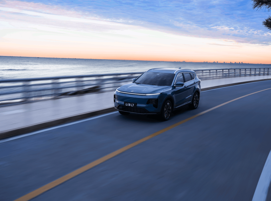 12.98万起 捷途山海L7上市！冰箱彩电大沙发配齐_搜狐汽车_搜狐网