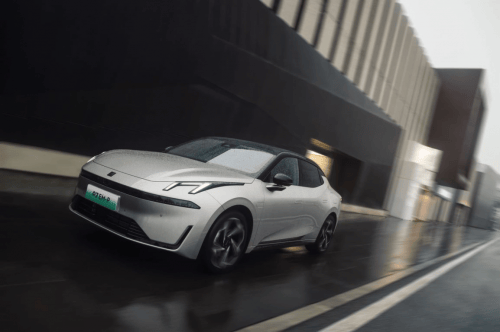 领克07EM-P：OTA带来高速NOA，一路畅行_搜狐汽车_搜狐网