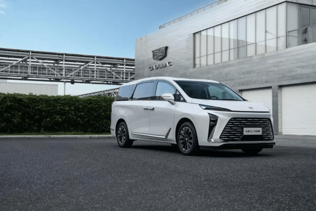 26.99万起！30英寸6K曲面屏+骁龙8155！全新GL8陆尊这配置真逆天_搜狐汽车_搜狐网