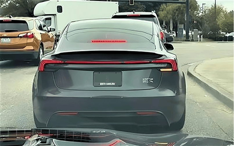 如果特斯拉Model Y采用分体式大灯和贯通式日行灯，还会好看吗？ -6parkbbs.com