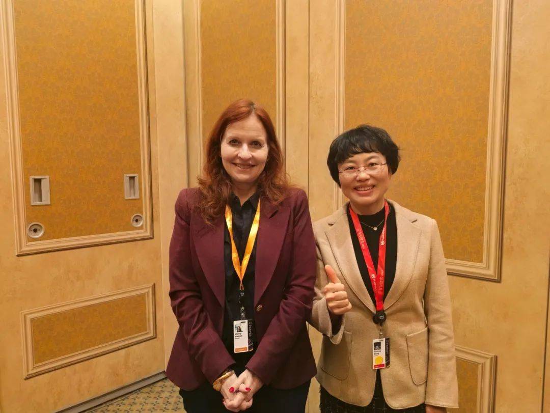 re:Invent现场直击：打破大模型市场壁垒 亚马逊云科技跃升_Nova_Amazon_Bedrock