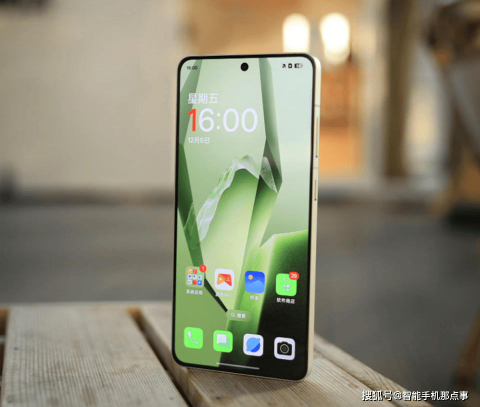 一加Ace5系列大揭秘：外观、性能、功能、细节，都很清晰了_Pro_方面_新机