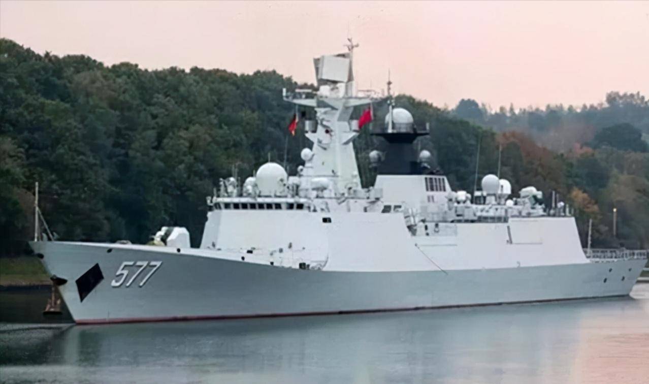 中国054A护卫舰被称为“跑腿舰”，它的战力究竟如何？实用性超强_进行_我国_区域防空