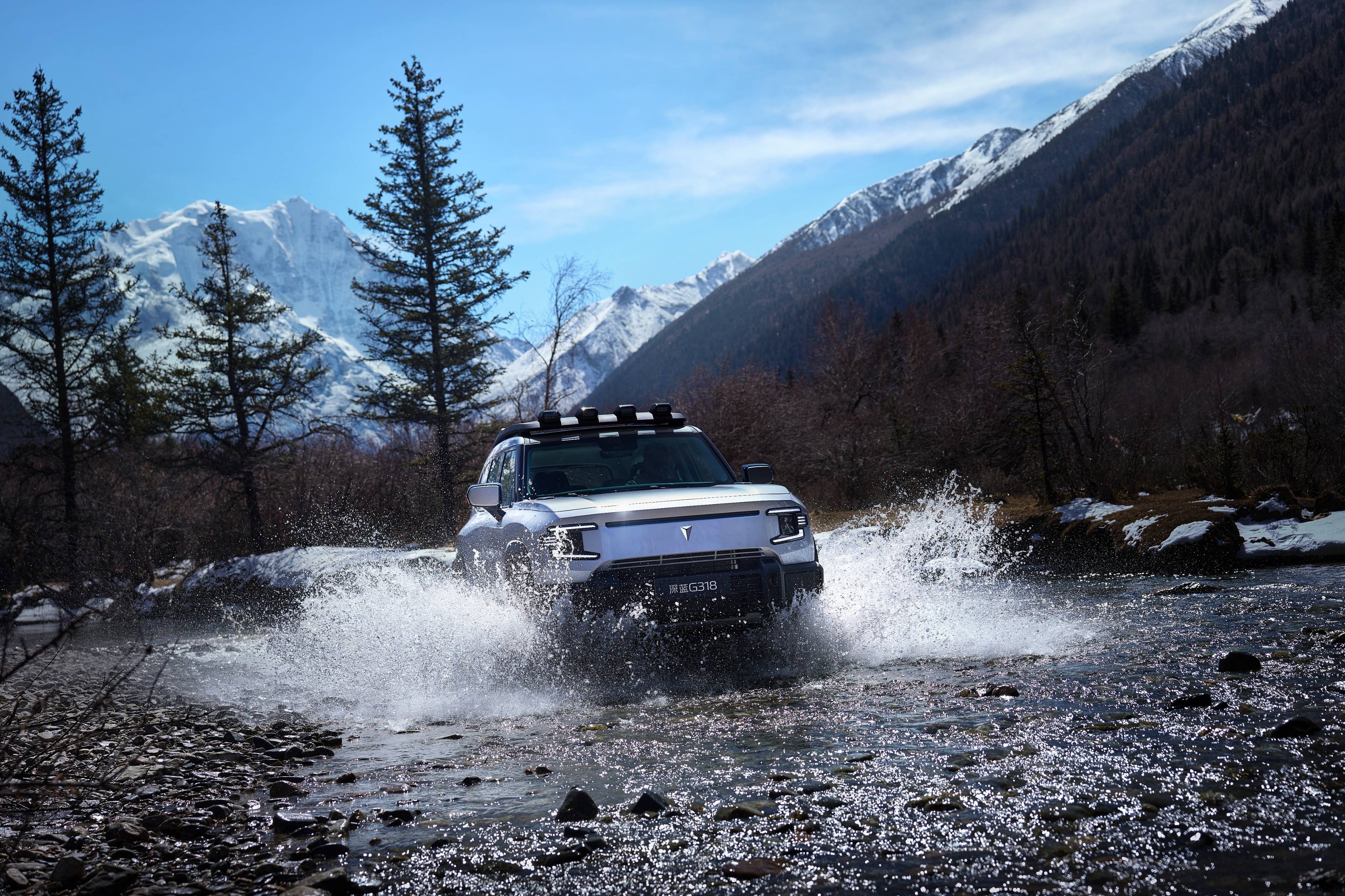 深蓝G318“满载而归”，多项权威奖项见证科技新硬派SUV的出色实力_搜狐汽车_搜狐网