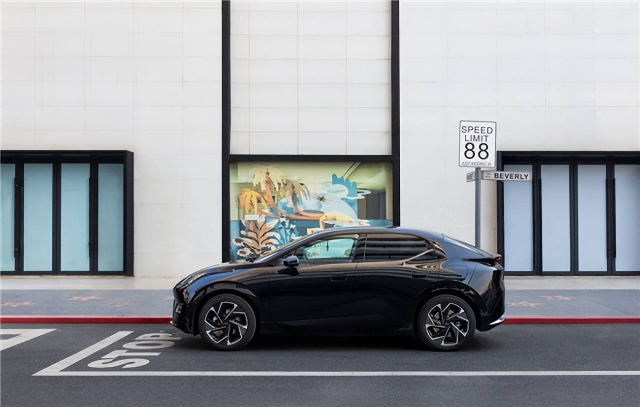 有颜好开的实力派:领克Z20、电动MINI、海豹06GT你选谁?_搜狐汽车_搜狐网