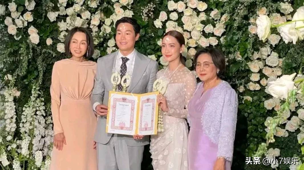 泰星Taew今天举办泰式婚礼，嫁给现实版名门绅士成为百亿儿媳_Pranai_新郎_Woonsen