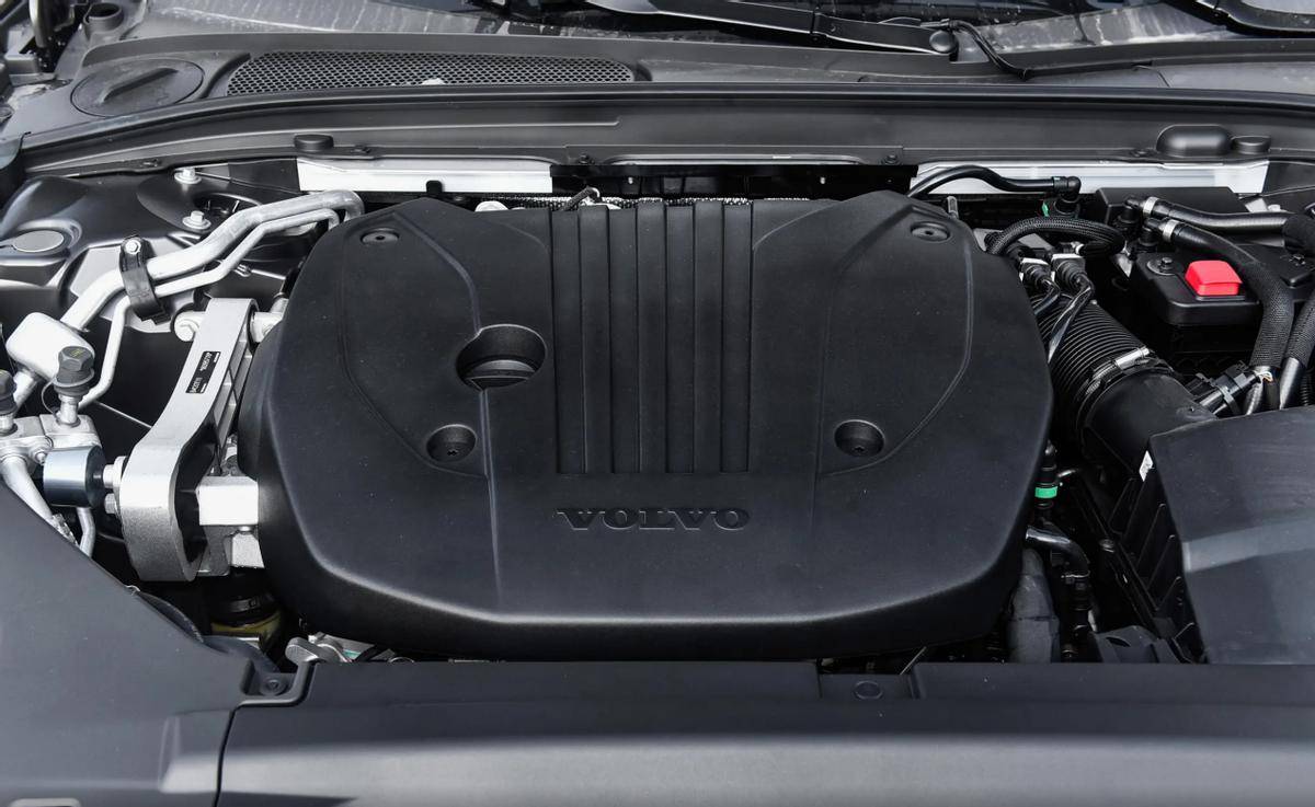 实拍沃尔沃S90，全系2.0T高功+8AT，比奥迪A6L更好的选择_搜狐汽车_搜狐网