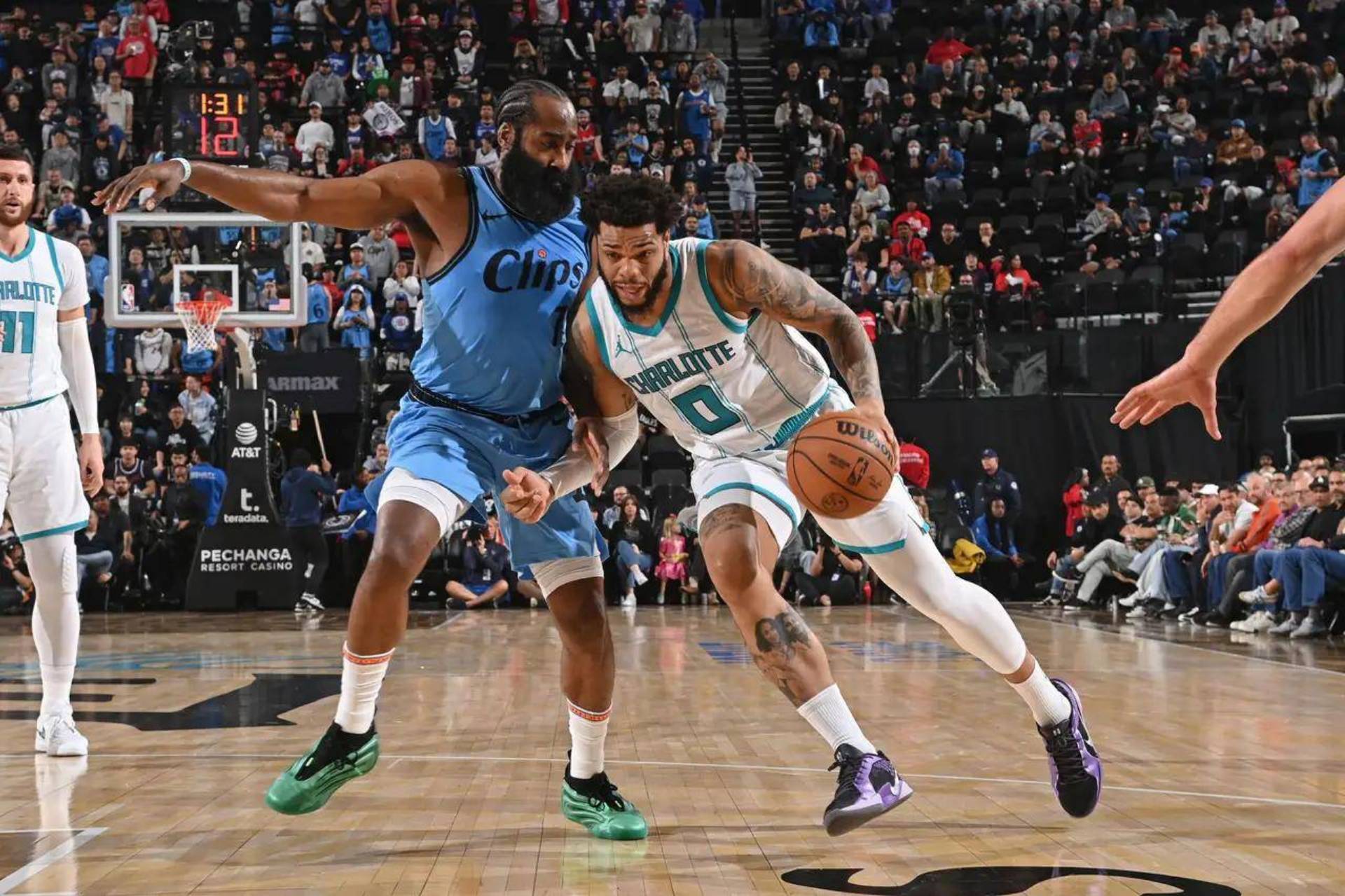 NBA：76人险胜独行侠，湖人力克太阳，森林狼大胜爵士_vs_助攻_1