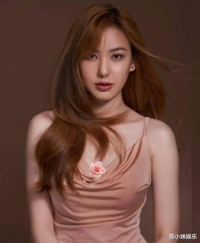 尼坤妹妹Cherreen摆脱恐怖前夫，和爱女过上新生活，还有了新恋情_Asakon_Jinjer_女儿