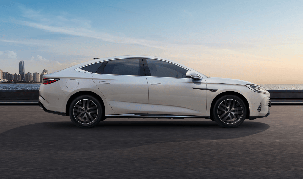 购车新思路，领克 07 EM-P、海豹 07 DM-i、深蓝 SL03差异在哪？_搜狐汽车_搜狐网