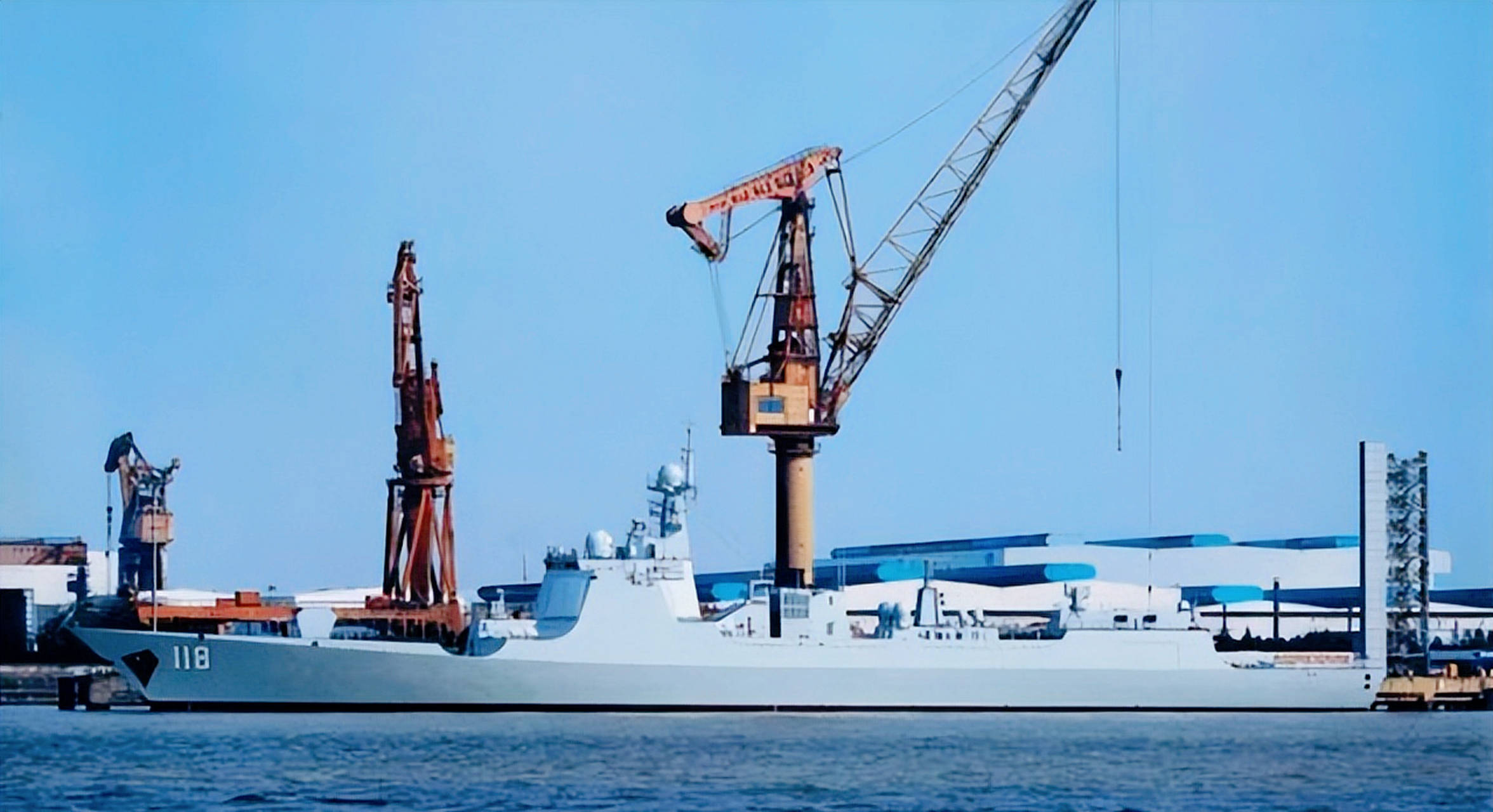 052E驱逐舰曝光，中国造船能力发展速度惊人，赶超美国_美军_雷达_航母