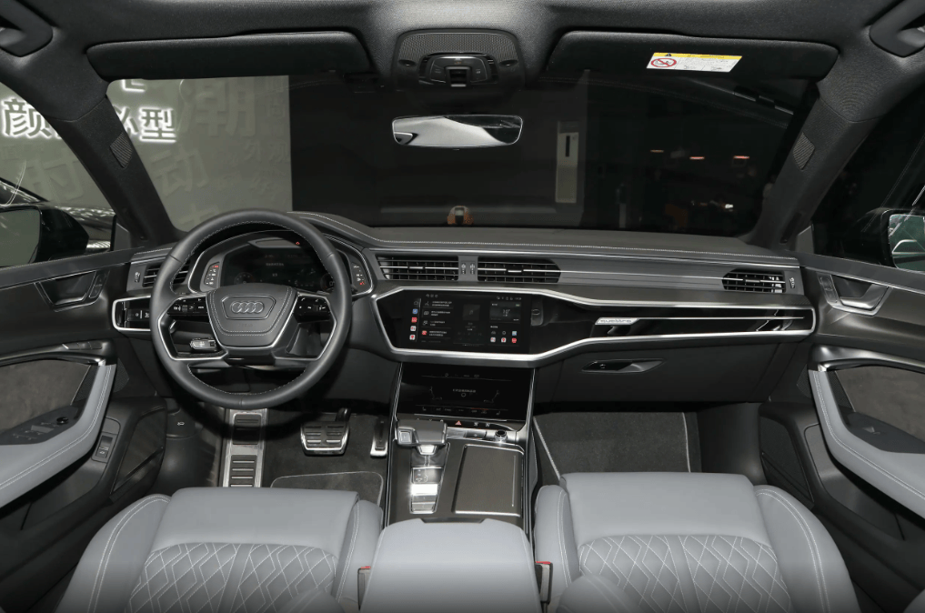 奥迪A7L降至29.49万起，配2.0T/3.0T动力，配无框车门，比5系香？_搜狐汽车_搜狐网