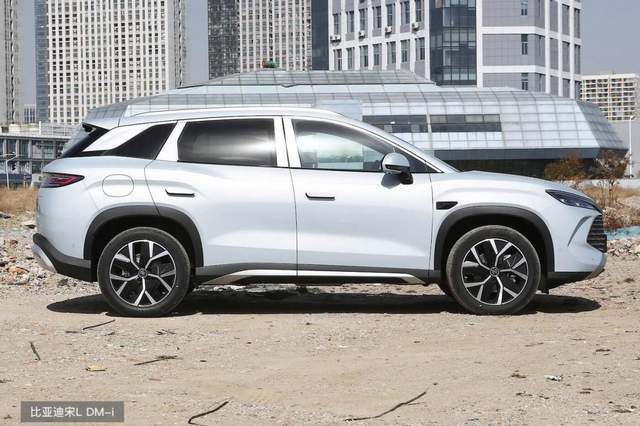 长安启源Q07对比宋L DM-i：顶配中型SUV，谁才是真的实惠之选？_搜狐汽车_搜狐网