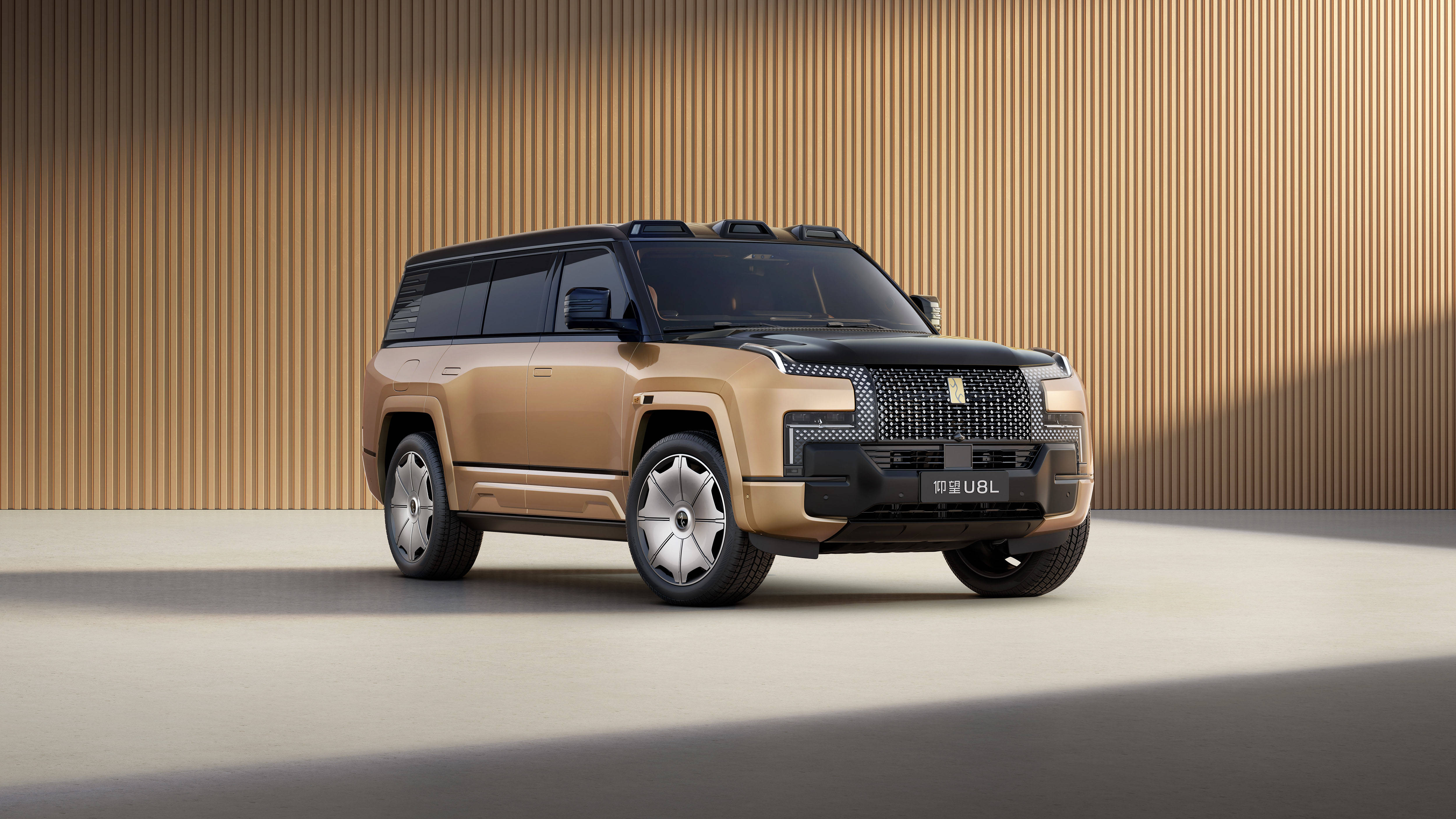 仰望上海车展发布新车U8L，与U8场景互补，高端产品矩阵持续丰富_搜狐汽车_搜狐网