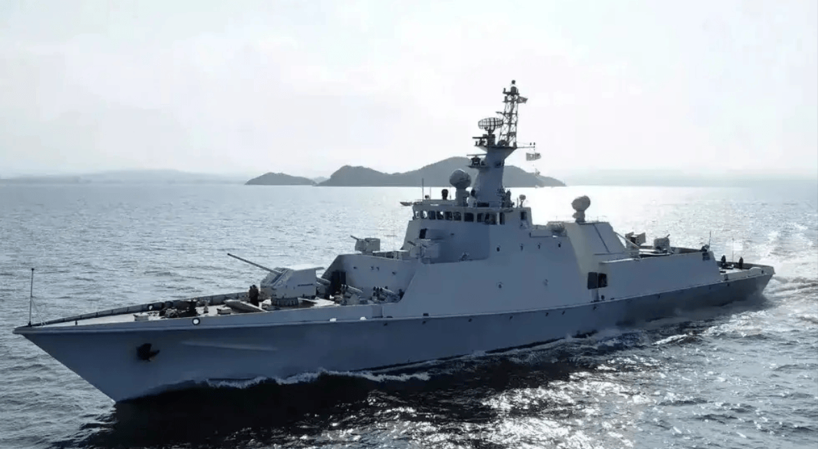 耗时400天朝鲜版052D建成，74垂发试射火力全开，效率比美都高？_导弹_崔贤_护卫舰