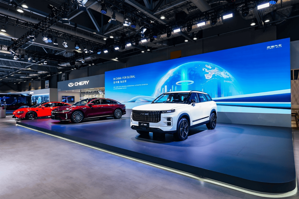 只为生而极致，等待皆有价值丨奇瑞风云A9L亮相2025香港车展_搜狐汽车_搜狐网