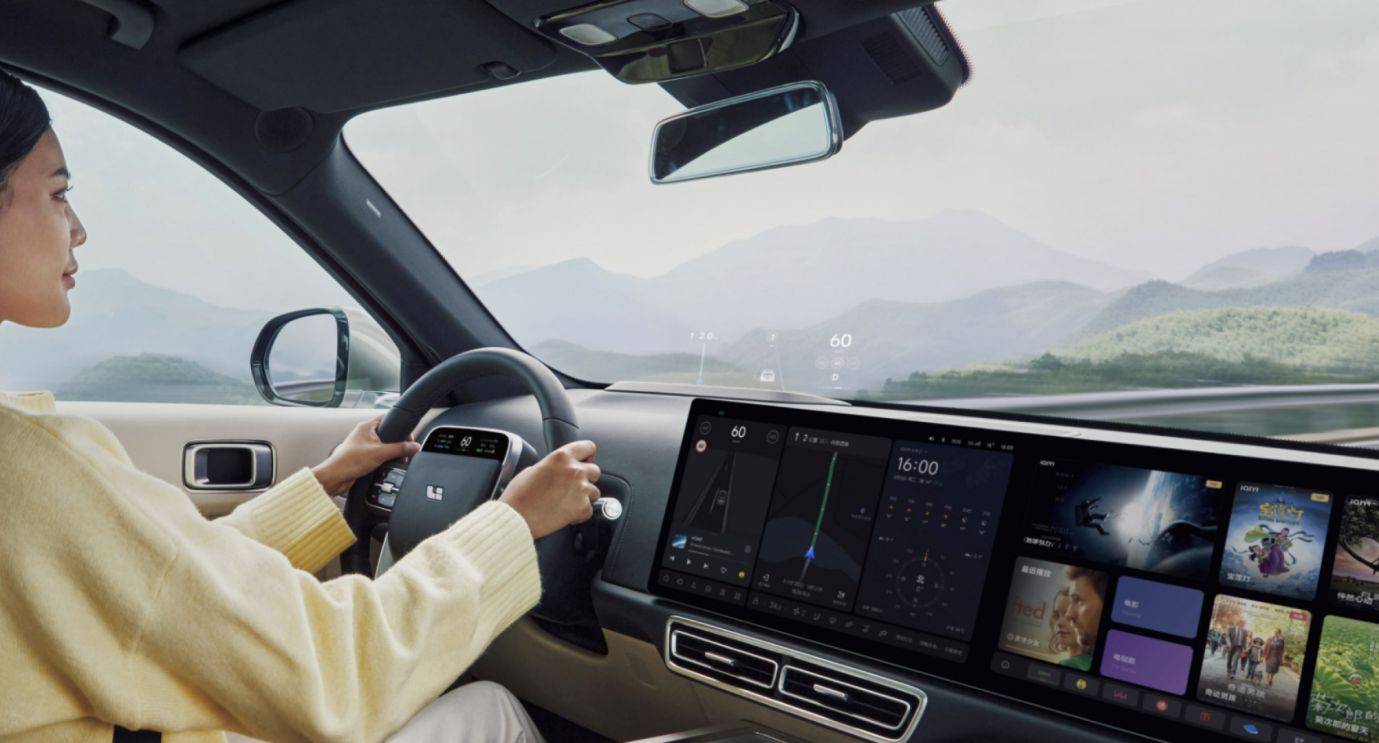 深蓝S09对比理想L8：谁才是30万级家庭六座SUV的版本答案？_搜狐汽车_搜狐网