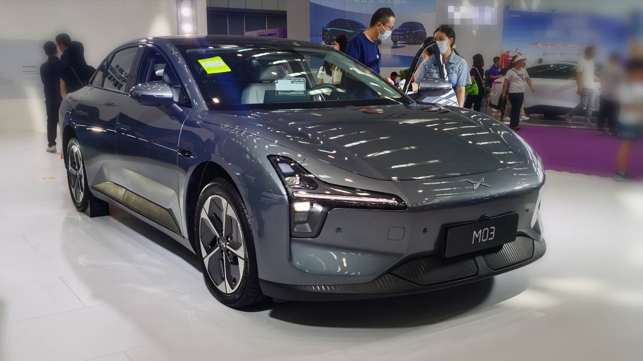 零跑B01预售来袭！能否撼动小鹏MONA M03、秦L EV的市场地位？_搜狐汽车_搜狐网