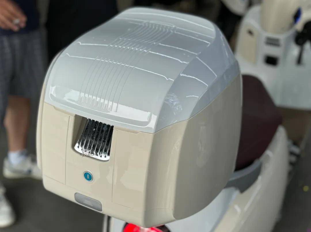 详细测评2025款五羊本田NWF125︱24款我希望能改的几乎都改了_搜狐汽车_搜狐网