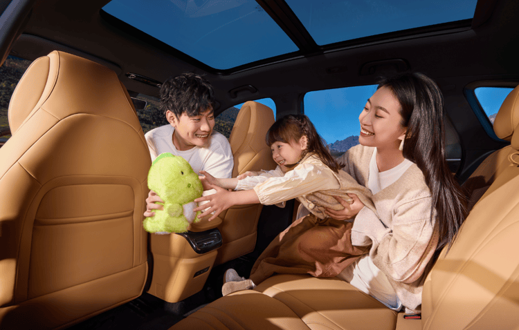 11.18万享AI电混，吉利银河L7 EM-i用技术实力说话_搜狐汽车_搜狐网