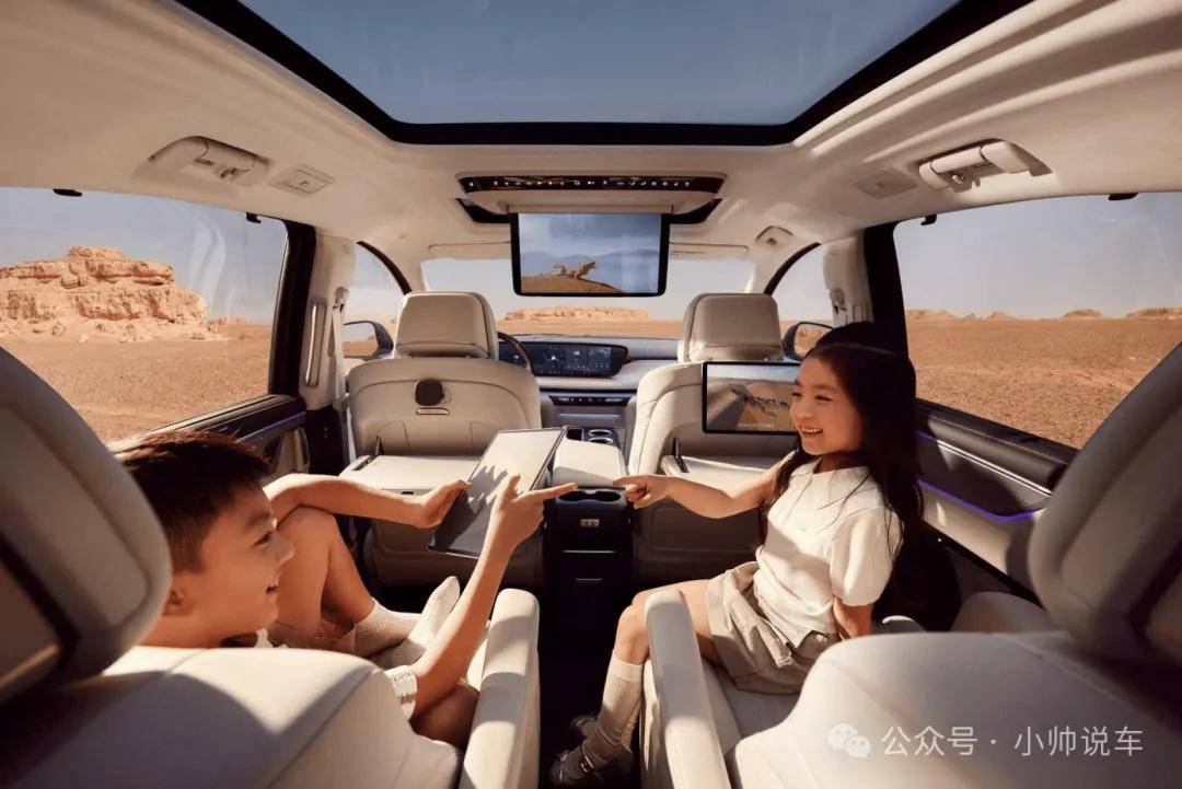 全新别克GL8陆尊上市：1450km续航+顶奢座舱，谁能拒绝这台新能源“MPV天花板”？_搜狐汽车_搜狐网