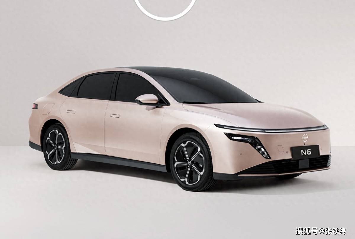 东风日产全新中级车，N6正式亮相，车长4831mm，纯电续航130km
