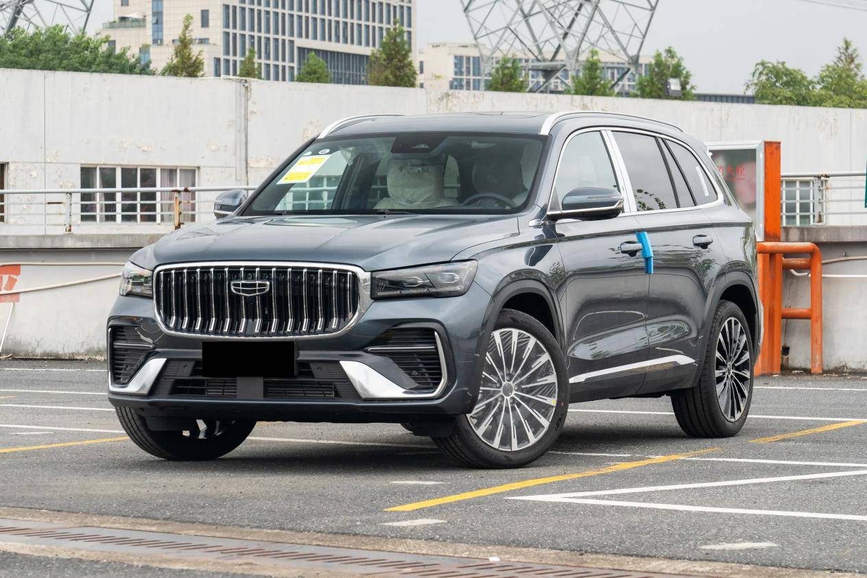 吉利"硬菜"大升级，搭高功2.0T+8AT，配CMA线控底盘，买SUV看它_搜狐汽车_搜狐网
