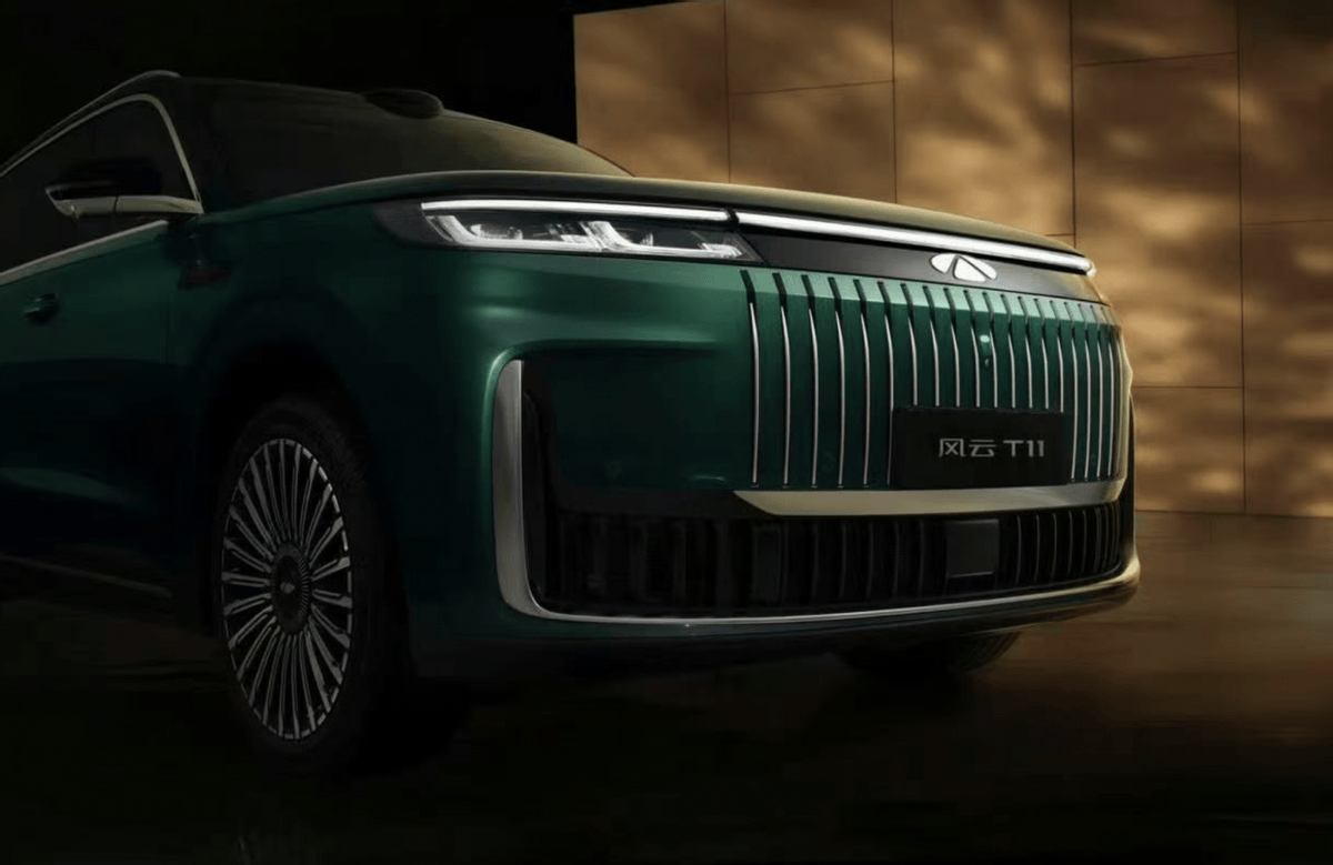 奇瑞风云T11上市，17.99万起买大六座SUV，面子给足