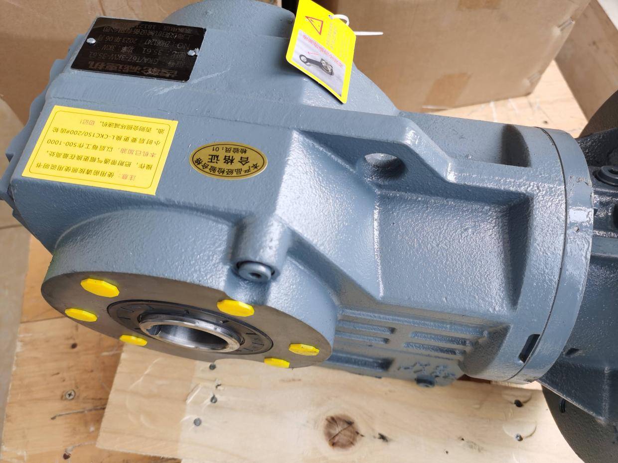 KK05-Y5.5-4P减速机KK05-YB3-4P-11.26输出扭矩区别是哪些