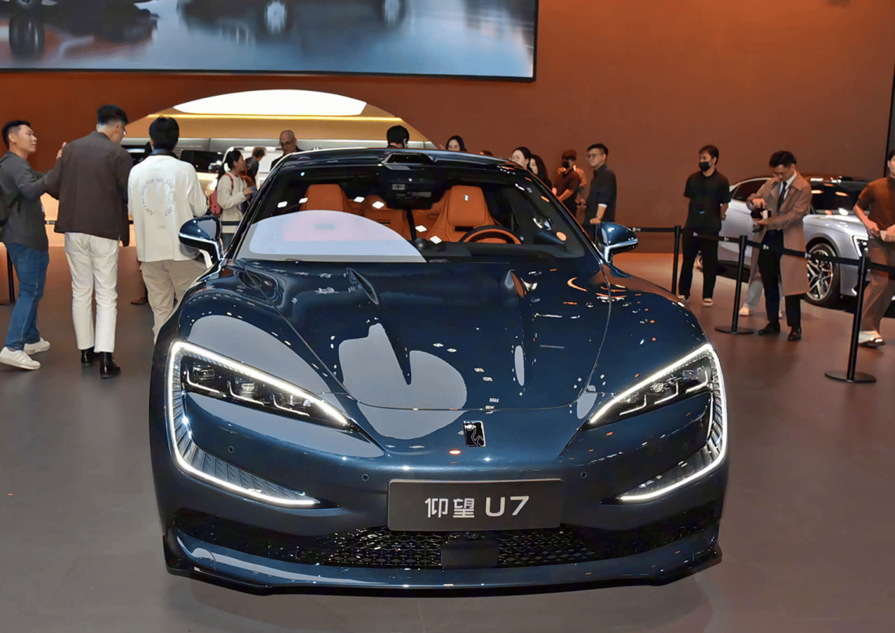广州车展仰望U7新配色：62.8万的价值，到底贵在哪里？_搜狐汽车_搜狐网