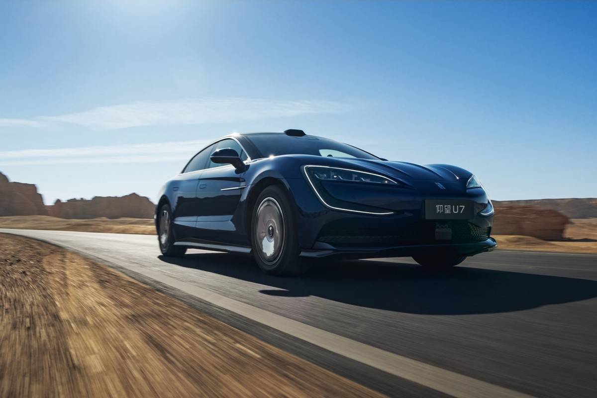 技术巅峰、全球标杆与价值认同：仰望的2025三部曲_搜狐汽车_搜狐网