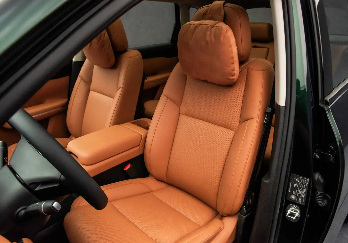 增程纯电可选/配8295芯片 零跑C10预售15.18万元起_搜狐汽车_搜狐网