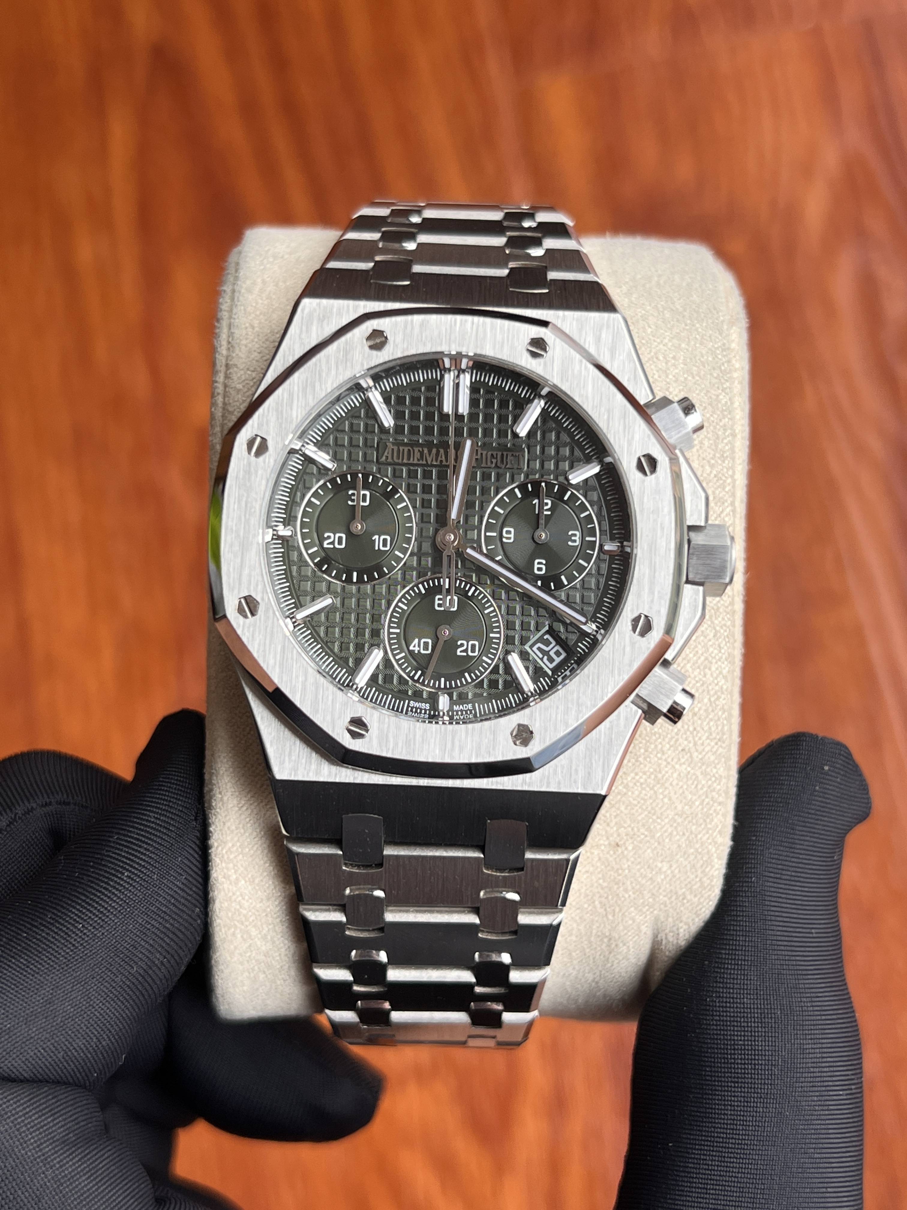 腕表分享：逢绿必贵，逢绿必火爱彼26240绿盘-搜狐大视野-搜狐新闻